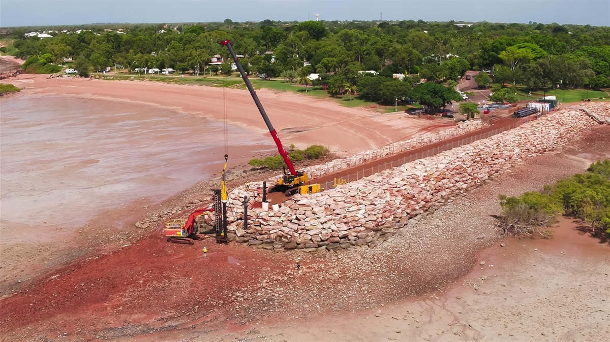 Town Beach jetty progressing well despite wet weather Shire of Broome
